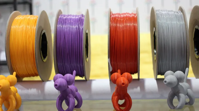 Want vibrant colors and durability? Our 3D printer filament delivers both!