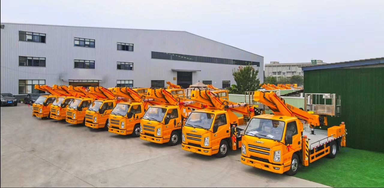 China 40 Meter Aerial Work Vehicle,40 meter high altitude work vehicle ...